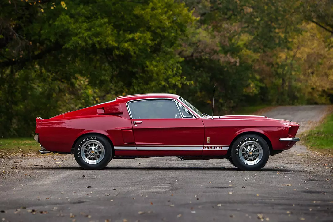 लिलाव ब्लॉक: 1967 शेल्बी GT500 फास्टबॅक 3102_2