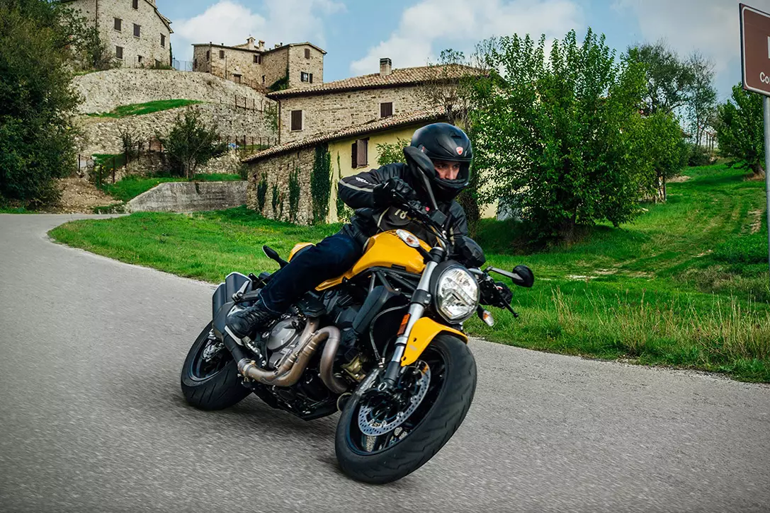 Ducati Monster 821 2018 3121_7