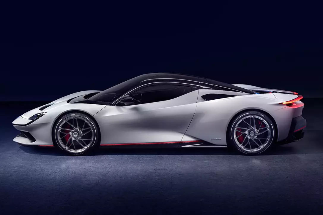 2020 m. Pininfarina Battista Hypercar 3171_1