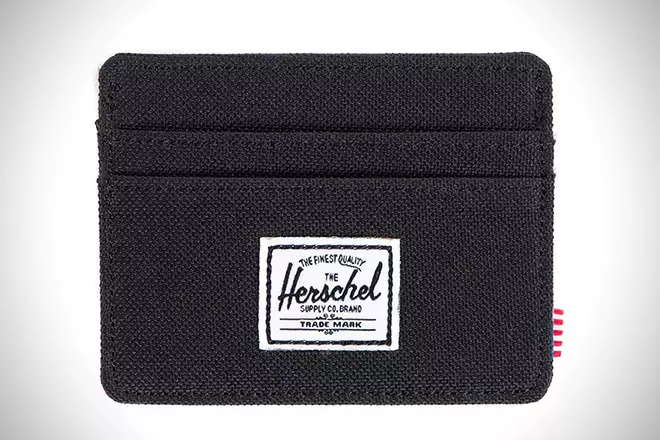 Власник картки «Чарлі» Herschel Supply Co