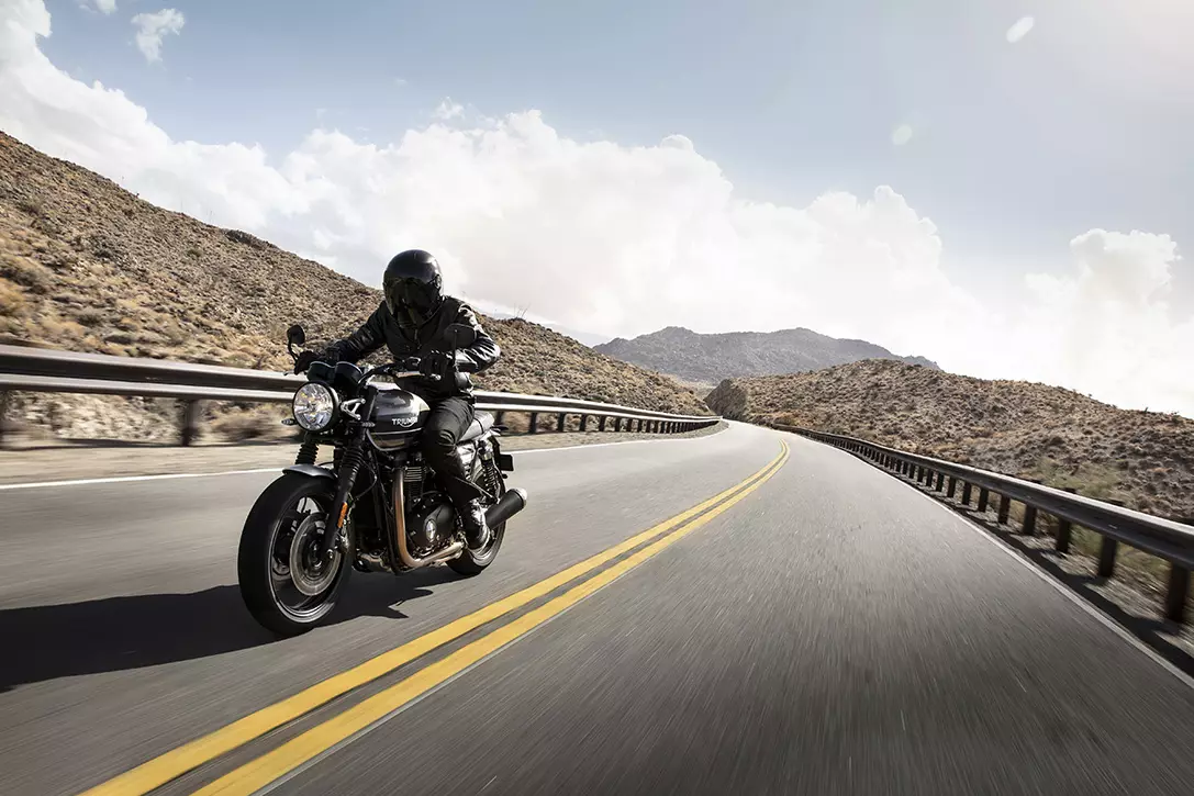 2019 Triumph Speed Twin 3256_4