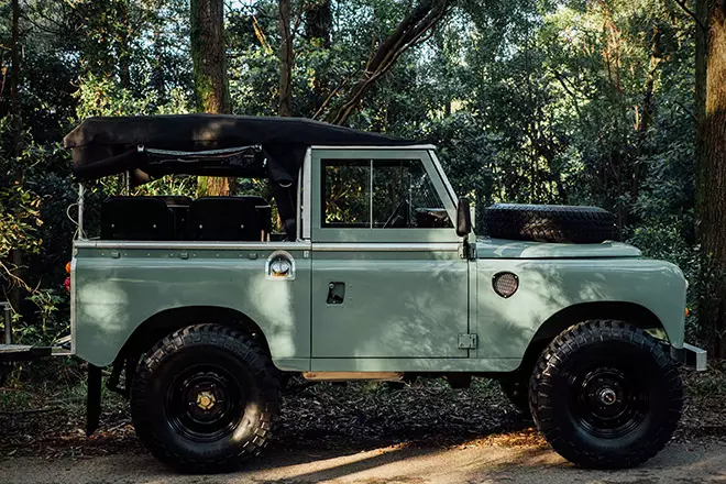 1982 Land Rover Series 3 med Camping Trailer 3