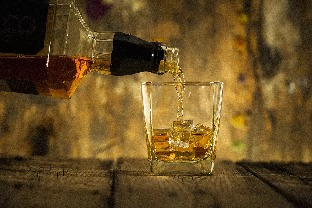 L-10 Aħjar Whiskys Bottled-In-Bond 329_4