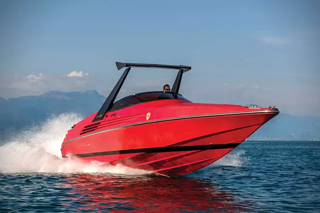 1990 Riva Ferrari 32 Speedboat ၂ စီး