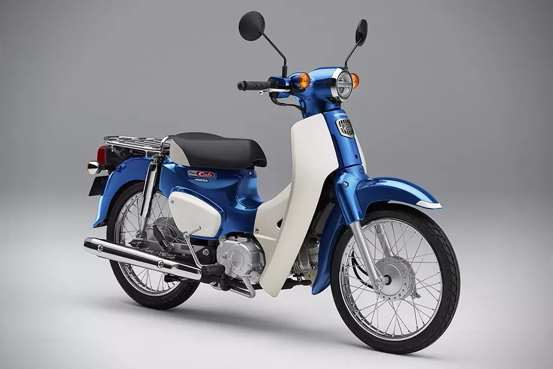 Honda Super Cub 2018 3524_1