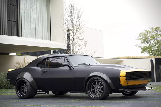 1967 Chevrolet Camaro SS Bumblebee 2