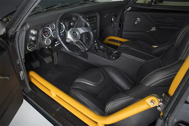 1967 Chevrolet Camaro SS Bumblebee 4