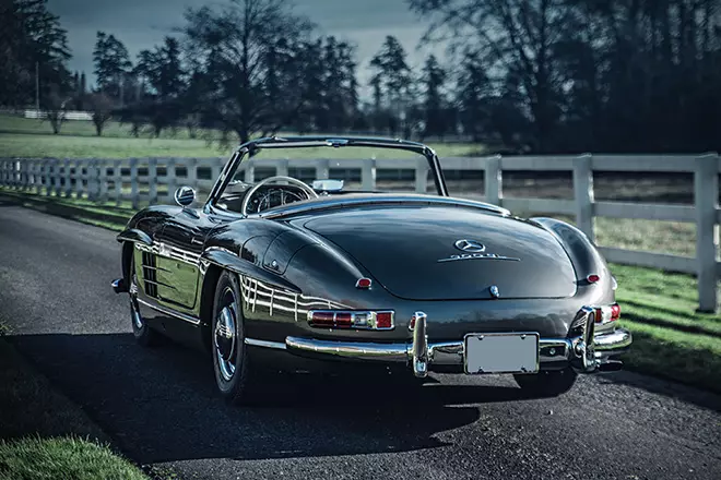 Auction Block - 1958 Mercedes-Benz 300 SL Roadster 3