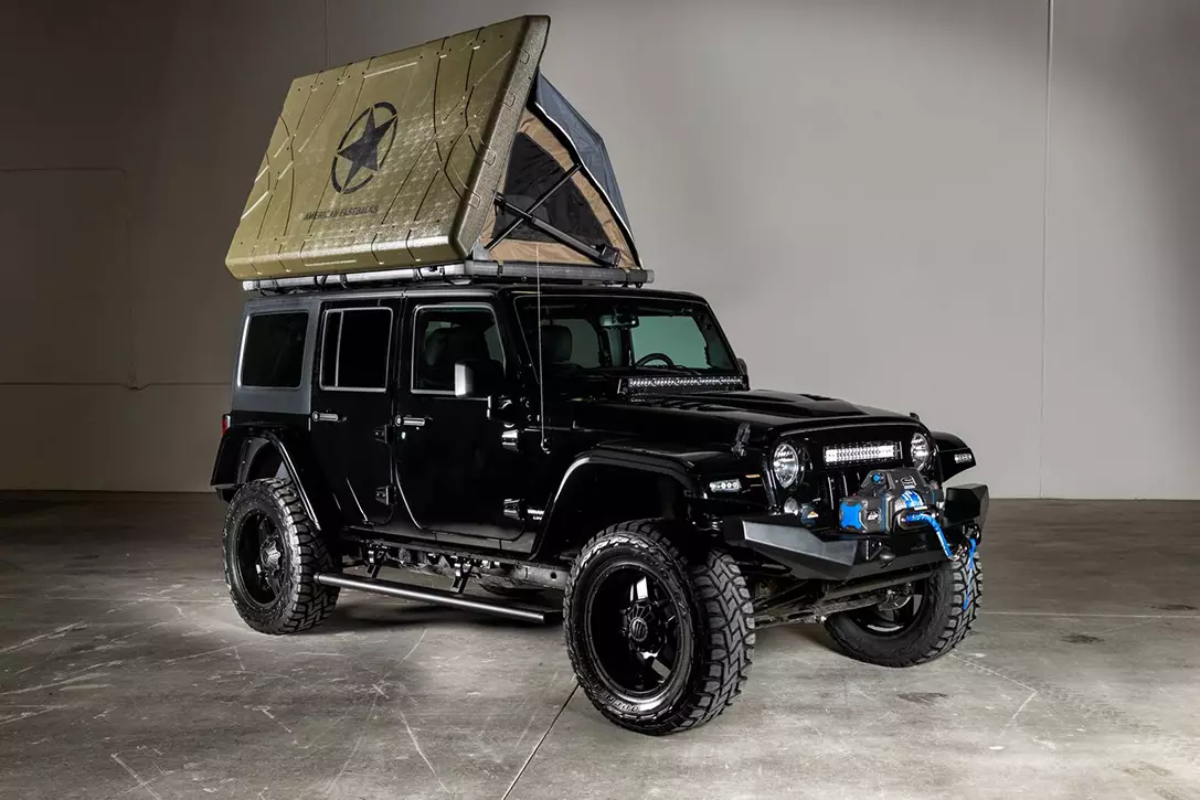 2018 Badlands Jeep Wrangler Overlander 3830_2