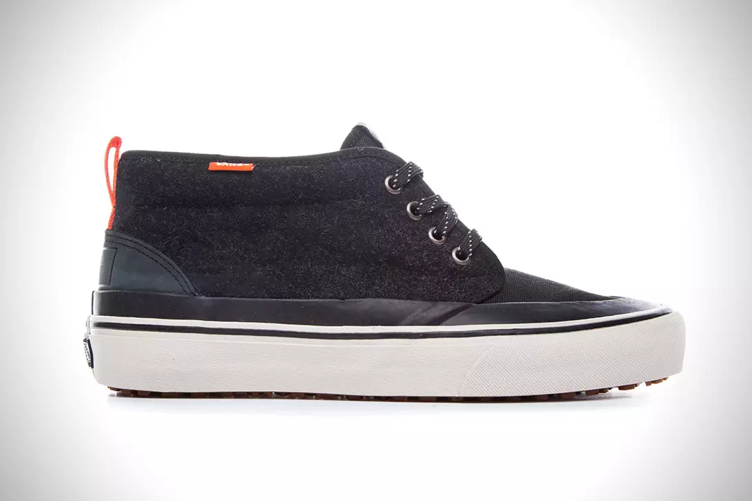 Vans X Finisterre Surf Adventure Sneakers 3895_2