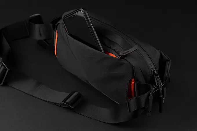 Review: Aer City Sling 2 389_4
