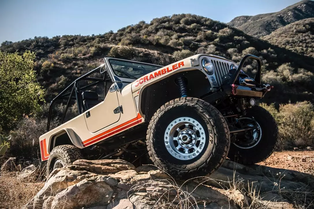 Eski Scrambler Jeep 2