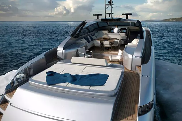 Riva 88 Miami Cabrio Jacht 4