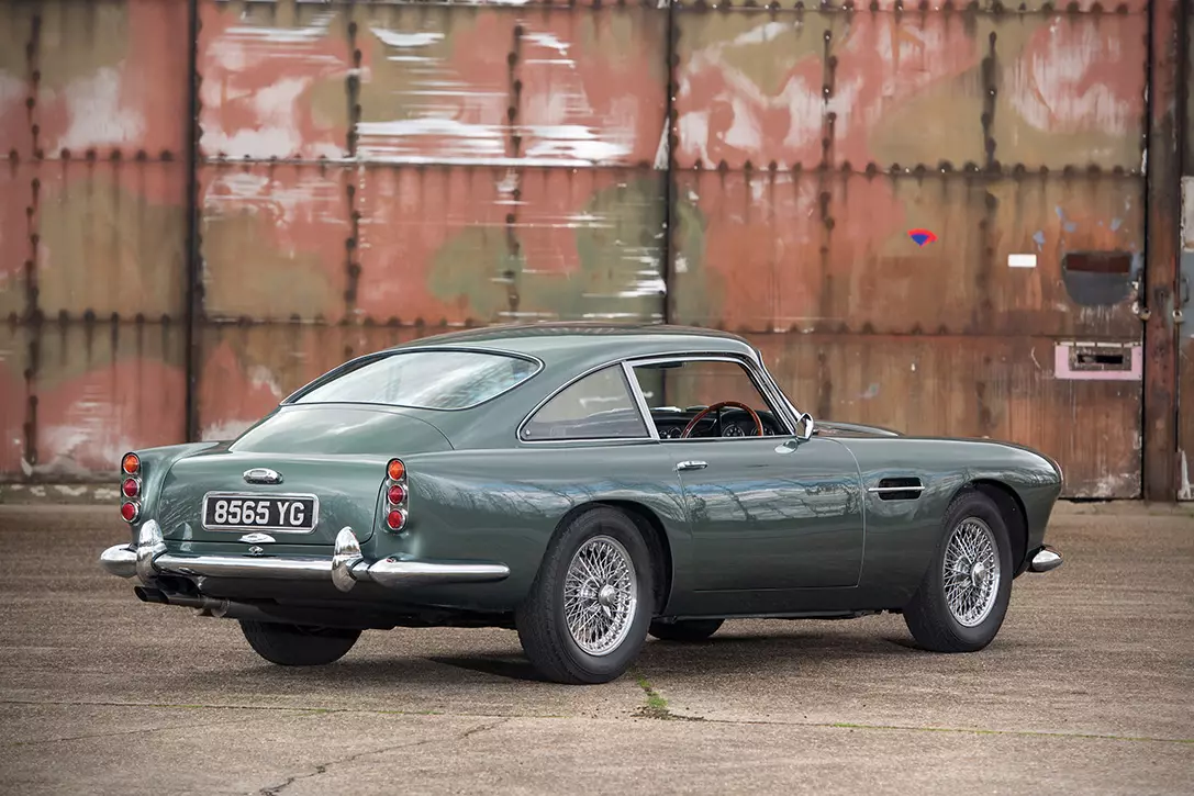 Аукціонний блок: 1962 Aston Martin DB4 Series IV 4204_3