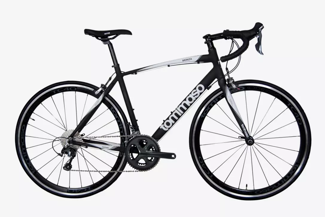 Trued Treks: 12 Best Beginner Road Bike Under $1,000 4245_13