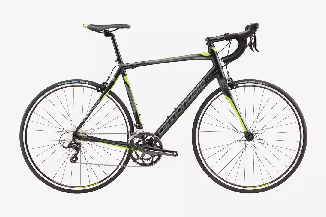 Trued Treks: 12 Best Beginner Road Bike Under $1,000 4245_14