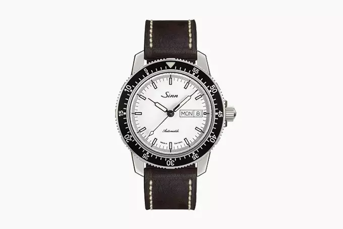 15 nejlepších hodinek s bílým ciferníkem pro muže v roce 2022 424_5