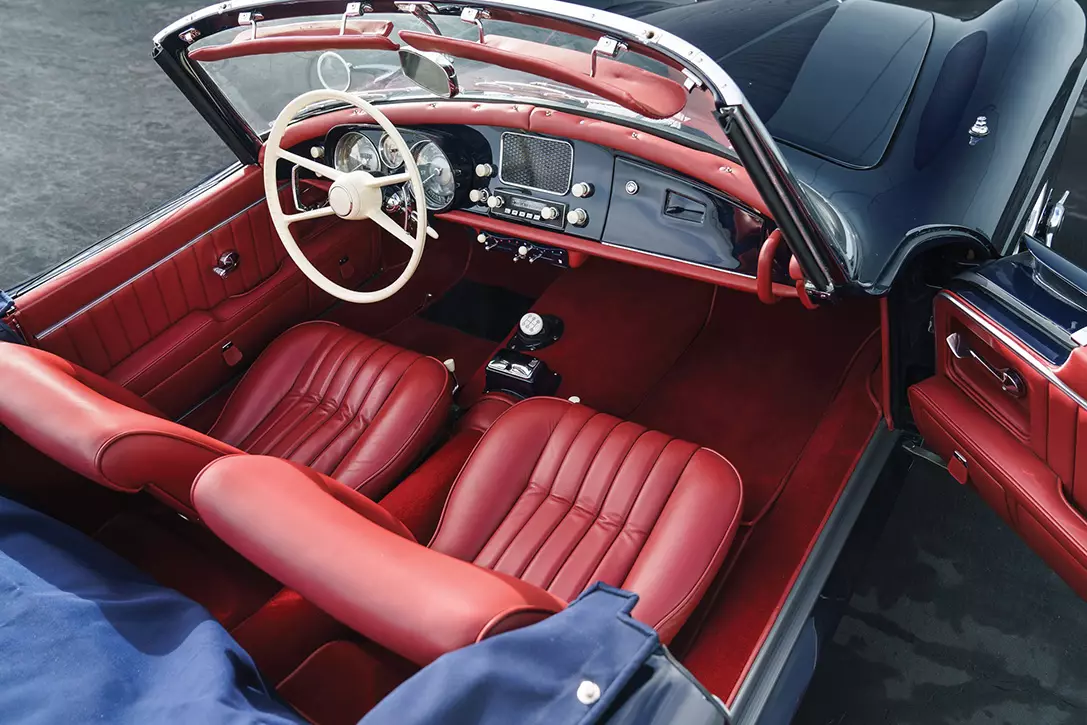 Oksjoniplokk: 1958. aasta BMW 507 Roadster Series II 4298_4