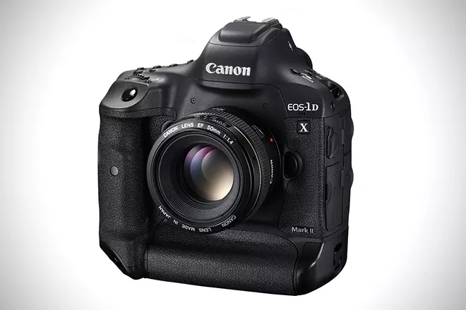 Kamera Canon EOS-1D Mark II 1