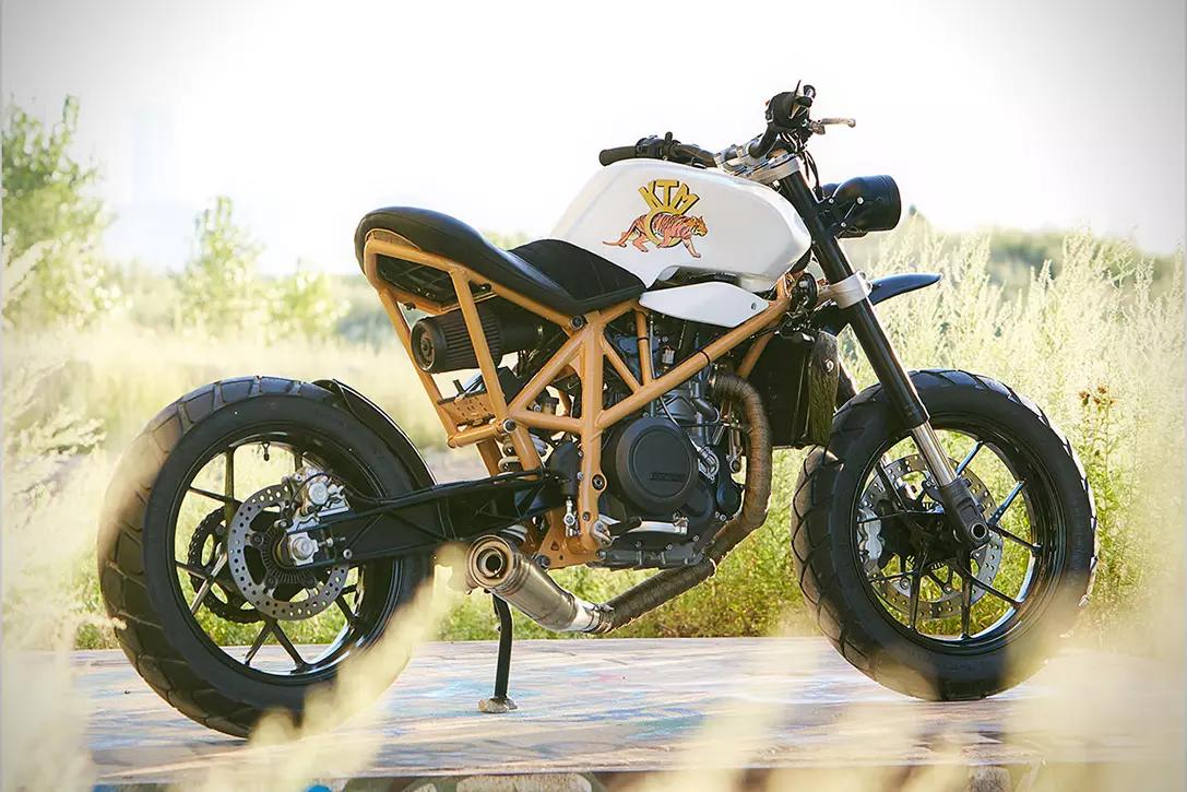 KTM 690 'Daisy Duke' від Federal Moto 5