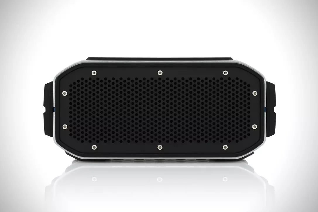 Беспроводная Bluetooth-колонка BRAVEN BRV-Pro 3