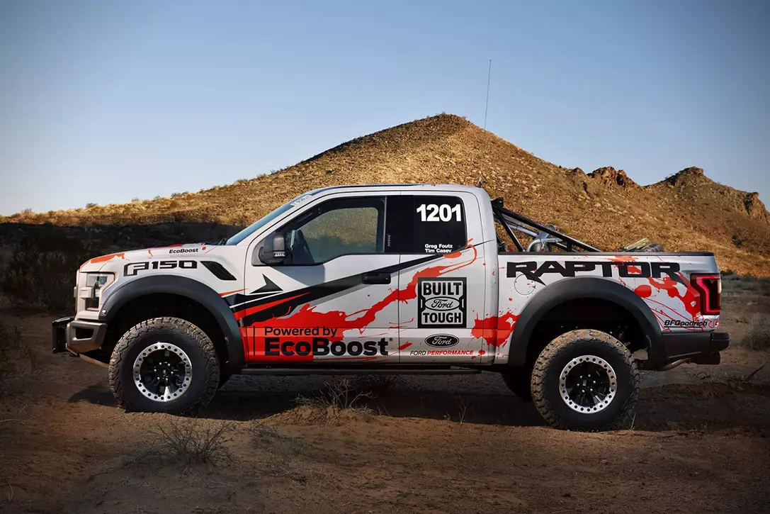 2017 Ford F-150 Raptor Yarış Kamyonu 04