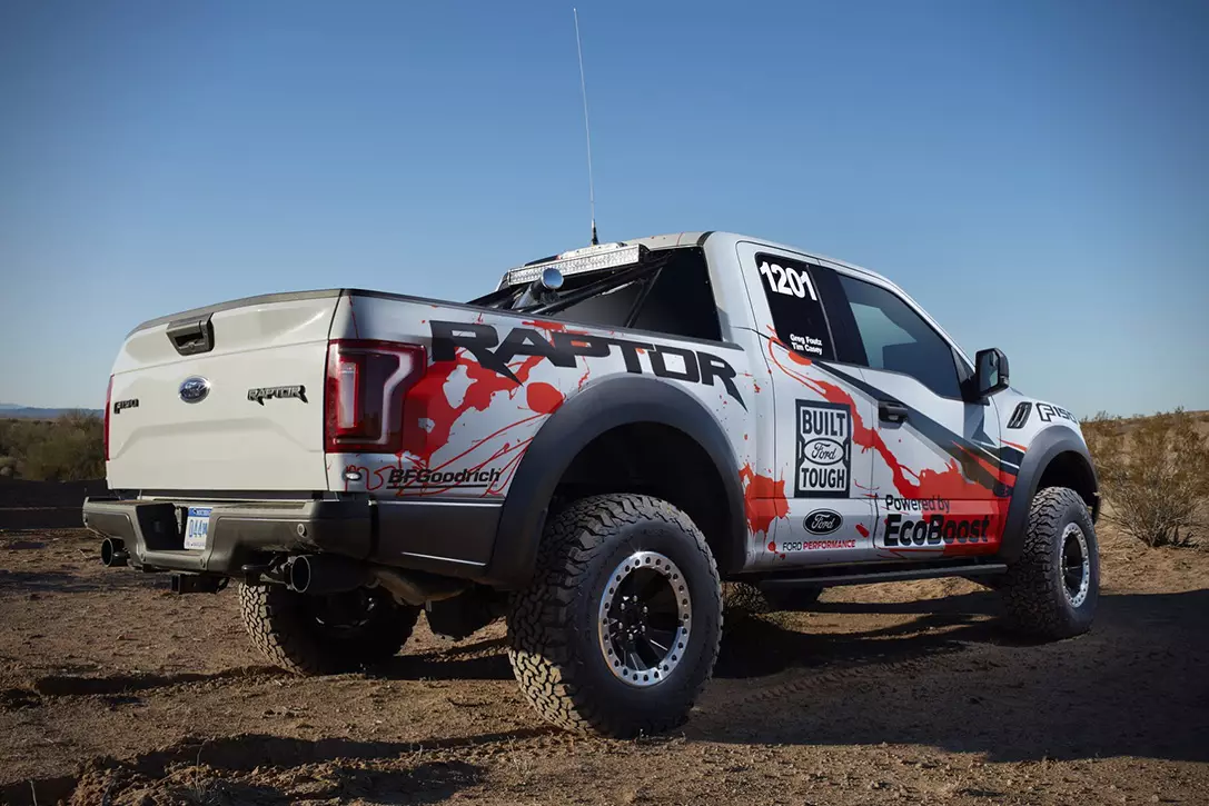 2017 Ford F-150 Raptor Race Truck 05