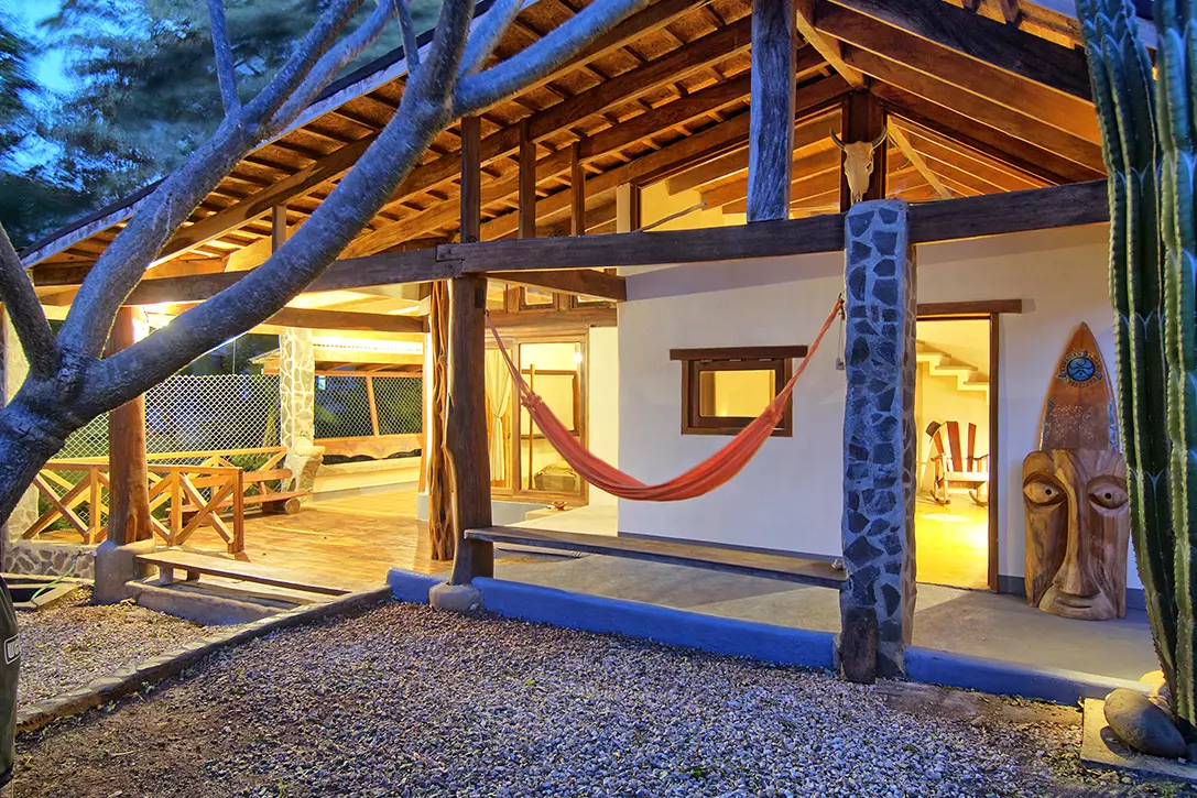 Eindelose somer: 12 beste Airbnb Surf Shacks 4886_4