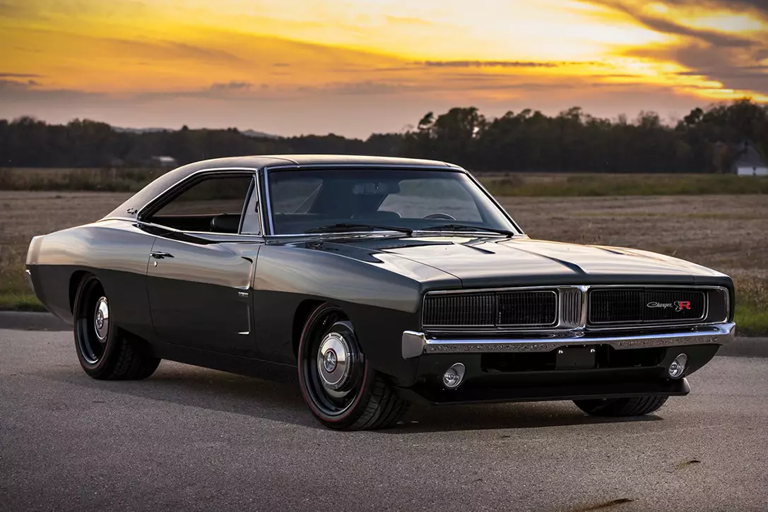 1969 Dodge Charger 'Defector' od Ringbrothers 4921_2