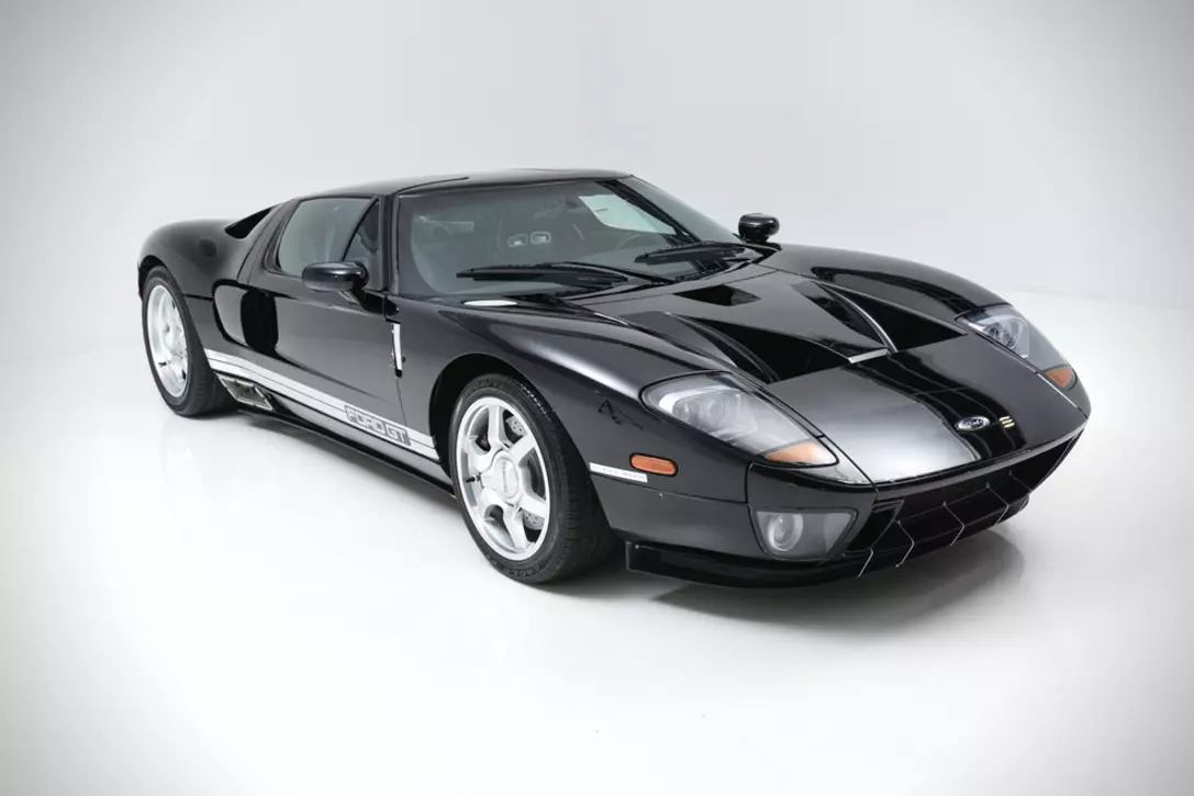 ליציטאַציע בלאַק - 2004 Ford GT פּראָטאָטיפּע CP-1 4