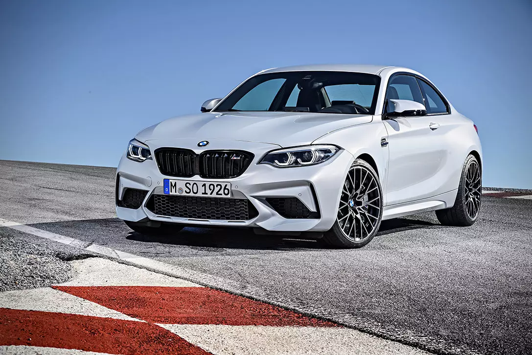 د 2019 BMW M2 سیالۍ 5017_1