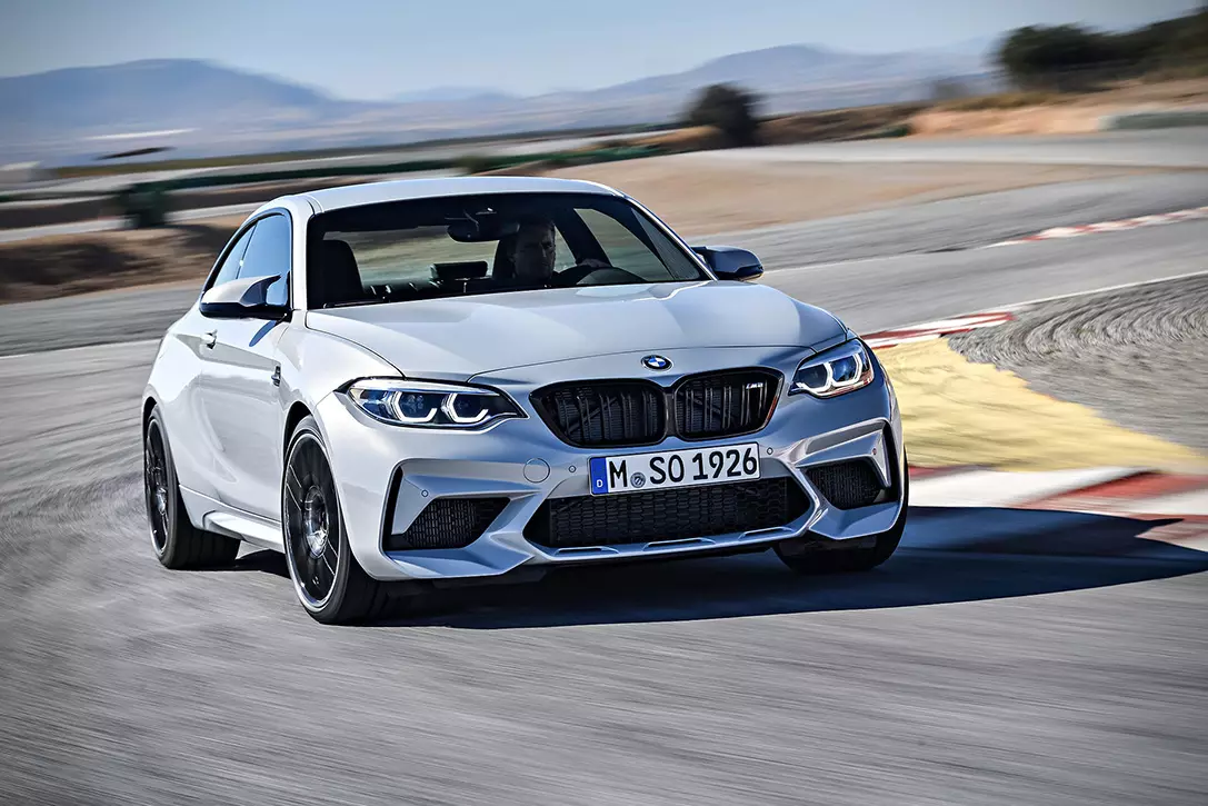 د 2019 BMW M2 سیالۍ 5017_4