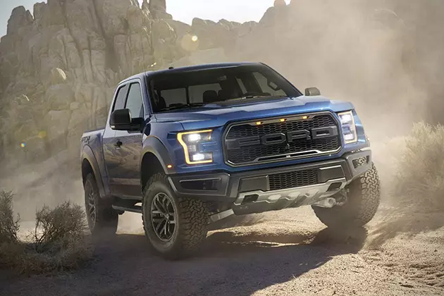 2017 წლის Ford F-150 Raptor 1