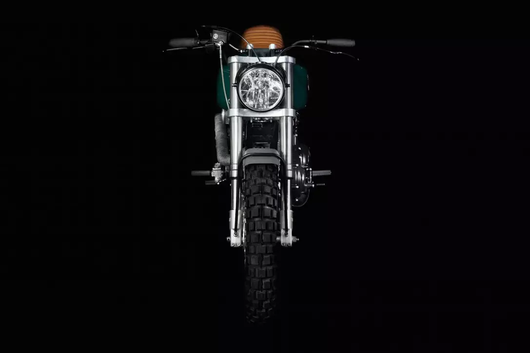 VDB Moto 4 تەرىپىدىن خارلىي-دەيۋدسون Scrambler