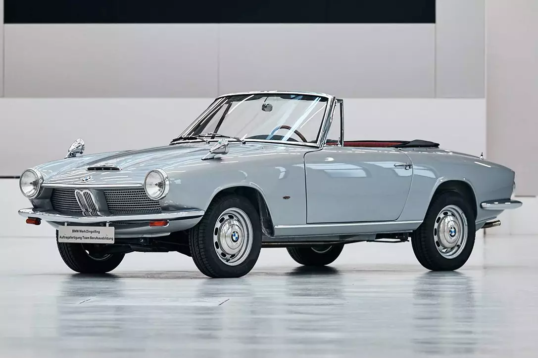 1967 BMW 1600 GT Convertible 5185_1