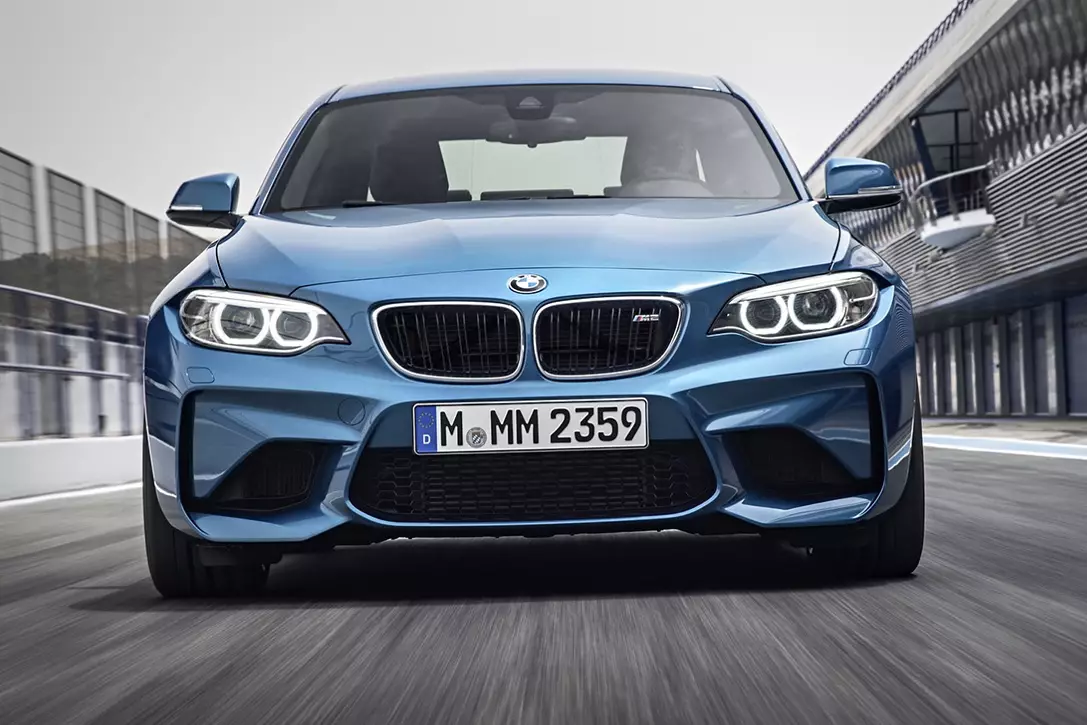 Ọdun 2016 BMW M2 2