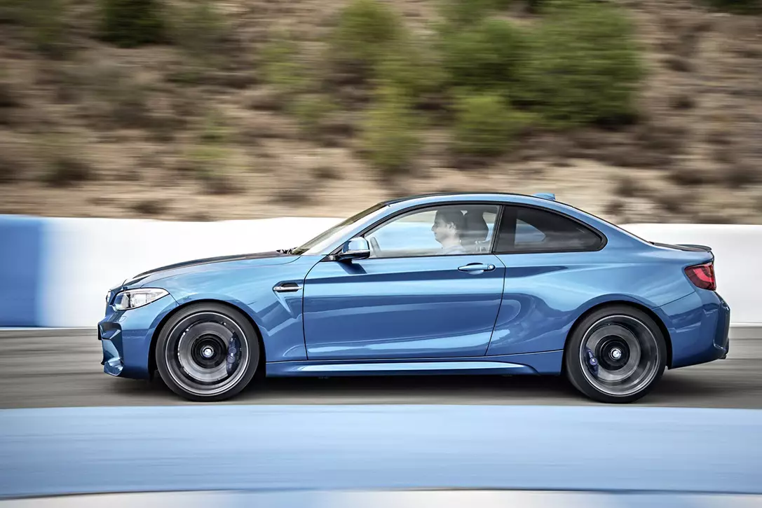 Ọdun 2016 BMW M2 5