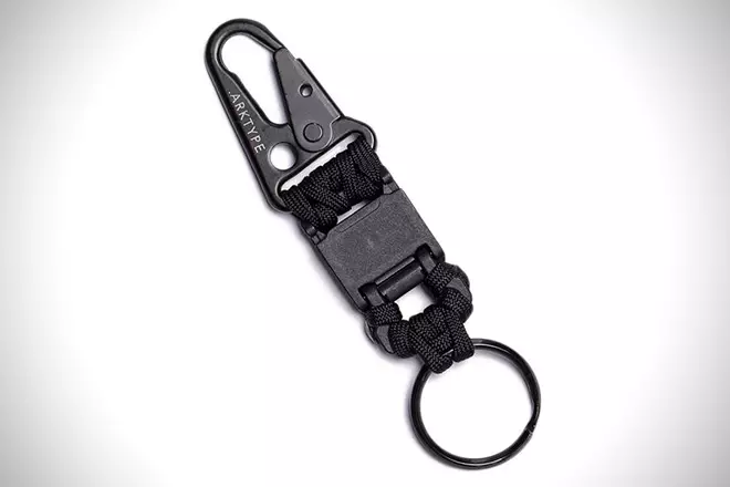 Pitch Dark: 20 EDC Essentials Blacked-Out 5365_8