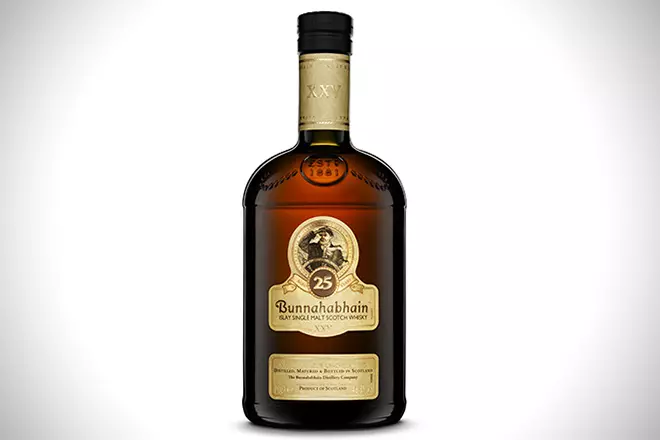 Bunnahabhain 25 urteko gaztea