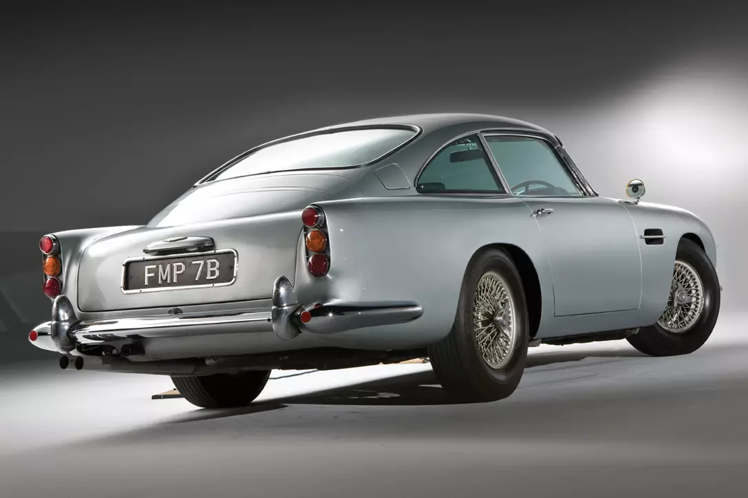 Aston Martin Goldfinger DB5 Продолжение 5583_4