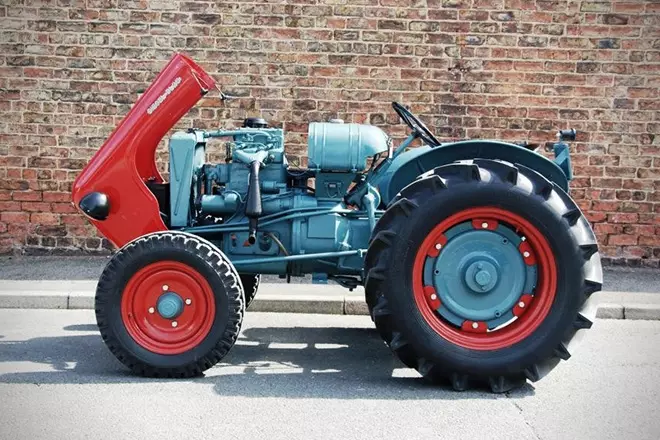 1955 Lamborghini DL25 Farm Tractor 6