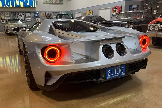 Aŭkciobloko: Ford GT 2017 de Tim Allen 5666_1