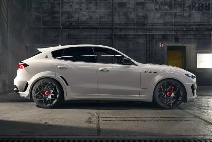 Zestaw szerokokadłubowy NOVITEC ESTESO Maserati Levante 5856_2