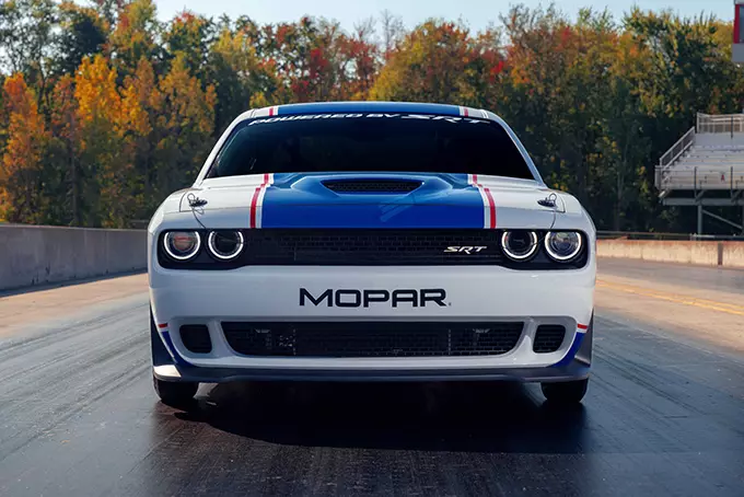 2021 Dodge Challenger Mopar Drag Pak 5944_1