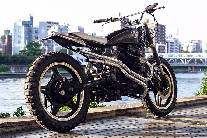 Honda CX400 'THE GRAY GHOST' GL400 của Deus Ex Machina 6018_3