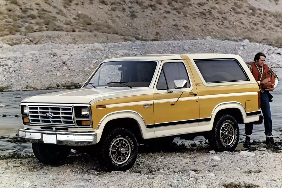 Ny tantara feno momba ny Ford Bronco 6026_3