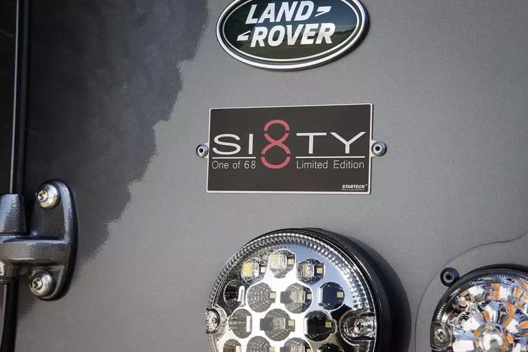 Land Rover Defender Startech Sixty8 de Brabus 7