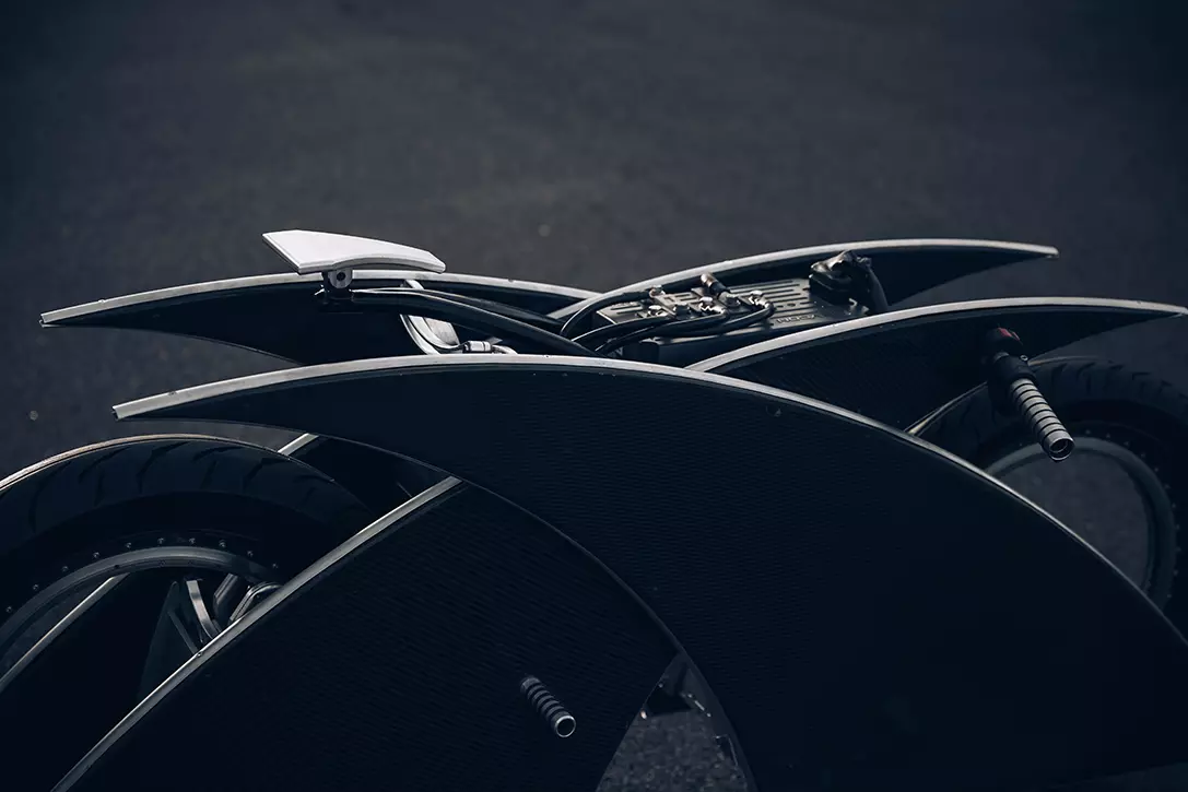 Mark Atkinson ၏ 'Racer-X' လျှပ်စစ်မော်တော်ဆိုင်ကယ် 6203_3