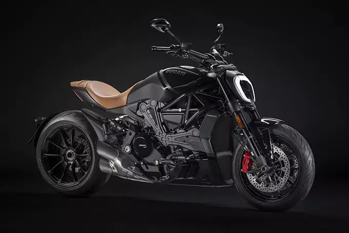 2022 Ducati XDiavel Нера 6218_1