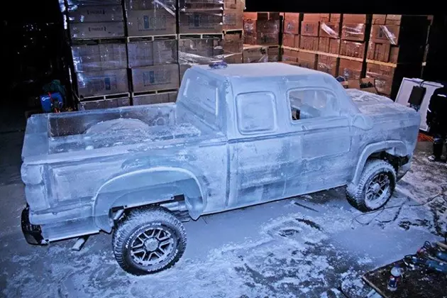 Chevy Silverado Ice Truck di Canadian Tire 7